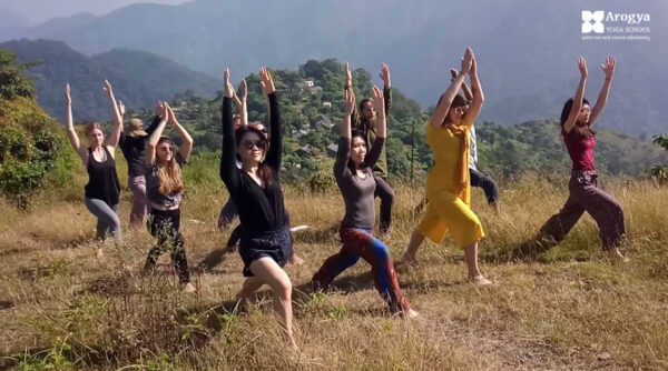 HEALTH BENEFITS OF URDHVA HASTASANA (UPWARD SALUTE)